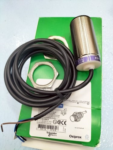 TELEMECANIQUE INDUCTIVE PROXIMITY SWITCH MODEL: XS630B1PAL2 ราคา 890.00 บาท