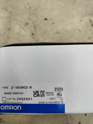 OMRON Z-15GW22-B ราคา 154 บาท
