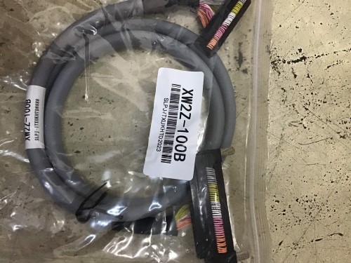 OMRON XW2Z-100B ราคา 1,400 บาท
