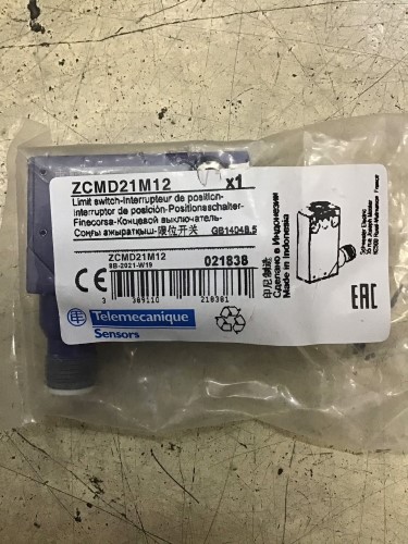 SCHNEIDER ZCMD21M12 IEC/EN 60947-5-1 ราคา 1,948 บาท