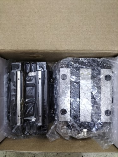 CB2484 SBC LINEAR BEARING SBI 25 FLSBC (GUIDEWAY BLOCK) ราคา 2,850 บาท