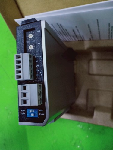 MOXA IOLOGIK MODEL: IOLOGIK R1210 V1.1.2 12-48VDC 0.75A ราคา 3,500.00 บาท