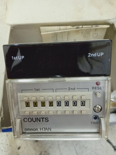 OMRON COUNTER H7AN-W4DM 100-240VAC ราคา 13,525 บาท