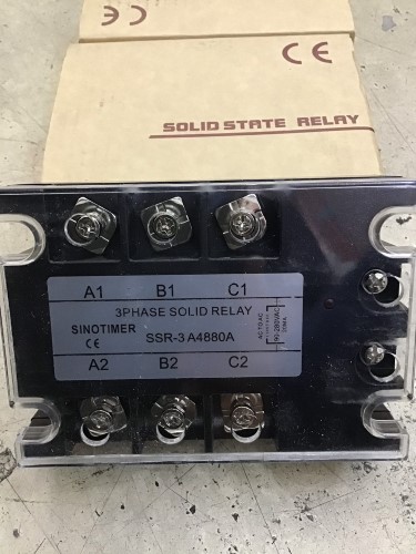 SOLID STATE RELAY SSR-3-A4880A ราคา 2,650 บาท