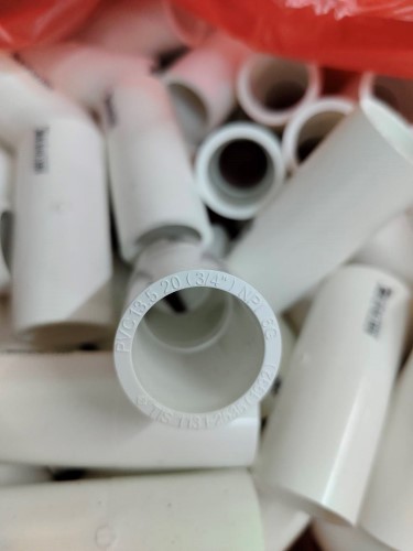 NPI ข้องอ90องศา PVC สีขาว 3/4" 20MM. ราคา 13.49 บาท