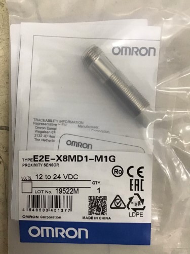 OMRON E2E-X8MD1-M1G ราคา 1,400 บาท