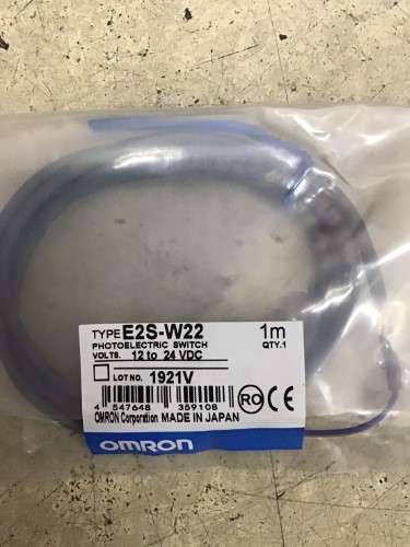 OMRON E2S-W22 ราคา 2,000 บาท
