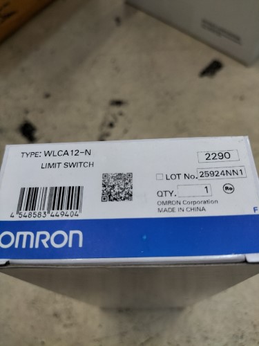 OMRON LIMIT SWITCH MODEL: WLCA12-N ราคา 934.92 บาท