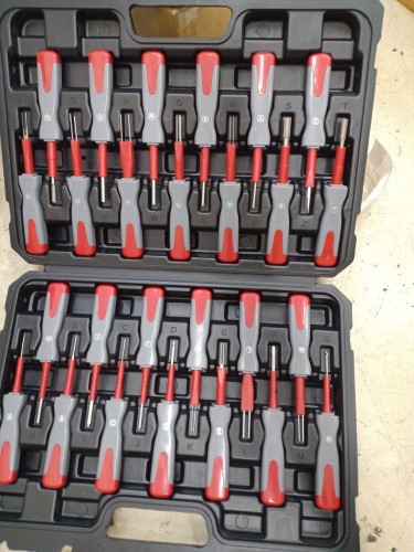 26 PCS UNIVERSAL TERMINAL REMOVAL TOOL KIT ราคา 6,019.20 บาท