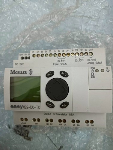 MOLLER RELAY PROGRAMMABLE LOGIC CONTROLLER MODEL: EASY 822-DC-TC ราคา 22,600.00 บาท