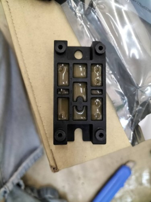 IXYS STANDARD RECTIFIER MODULE MODEL: VU080-18NO1 ราคา 2,394 บาท