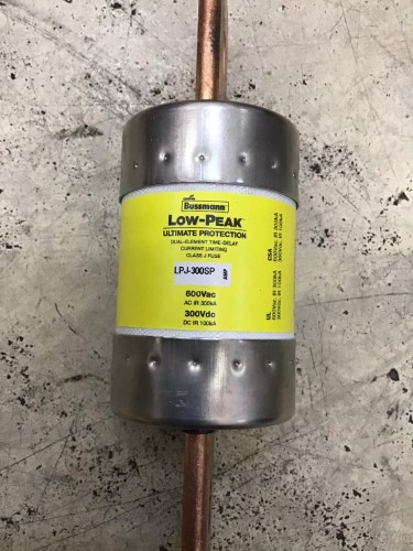 EATON BUSSMANN LPJ-300SP ราคา 4,760 บาท