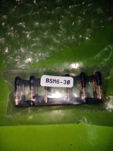 LSIS ABE 33B 3P 30A ราคา 500 บาท