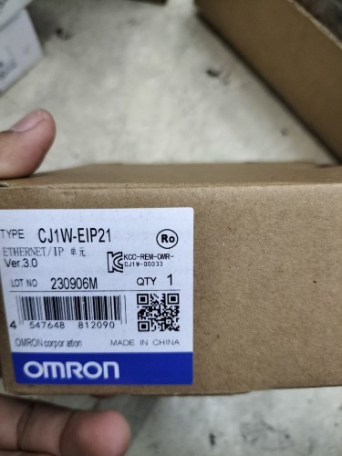 OMRON MODEL: CJ1W-EIP21 ราคา 21,000 บาท