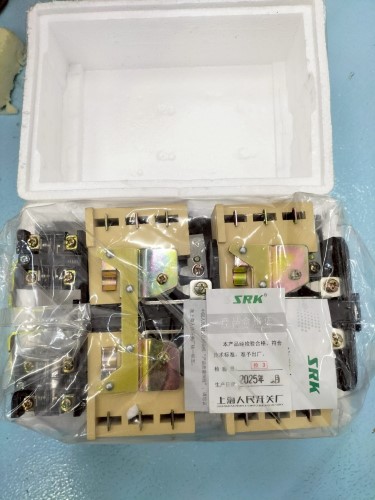 SRK CONTACTOR MANUFACTURERS MODEL: CZO-100G/20 100A 220VDC ราคา 6,800. ...