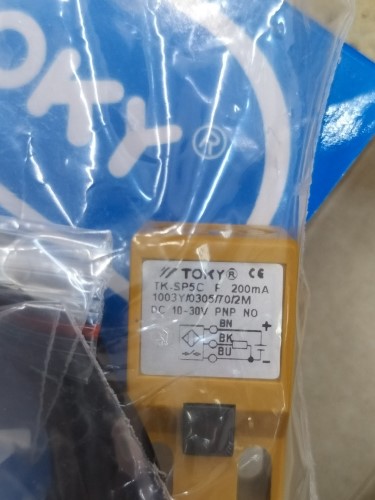 TOKY PROXIMITY SENSOR MODEL: TK-SP5C ราคา 1,000 บาท