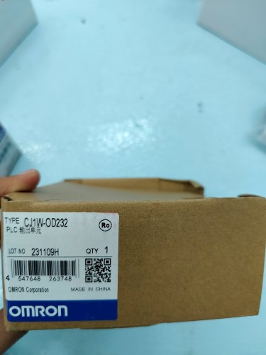 OMRON MODEL: CJ1W-OD232 ราคา 7,350.00 บาท