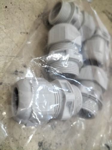 MENNEKS 5792A 32A-3H 380/440V IP67 ราคา 6,400 บาท