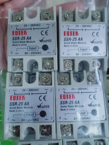 FOTEK SOLID STATE RELAY MODEL: SSR-25AA 80-250VAC 24-380VAC ราคา 500.00 บาท