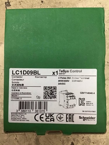 SCHNEIDER LC1-D09BL ราคา 1,152 บาท