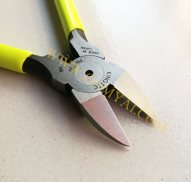 คีมตัดพลาสติก 6 นิ้ว รุ่น PN-150 KING TTC