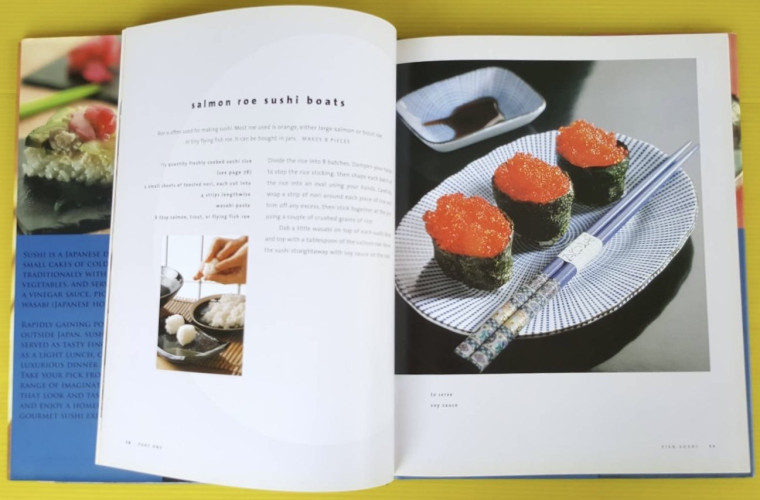SUSHI : A CLASSIC COLLECTION OF JAPANESE-STYLE RECIPES