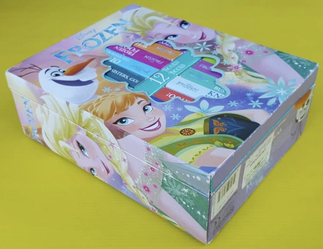 Disney FROZEN BOOK BLOCK