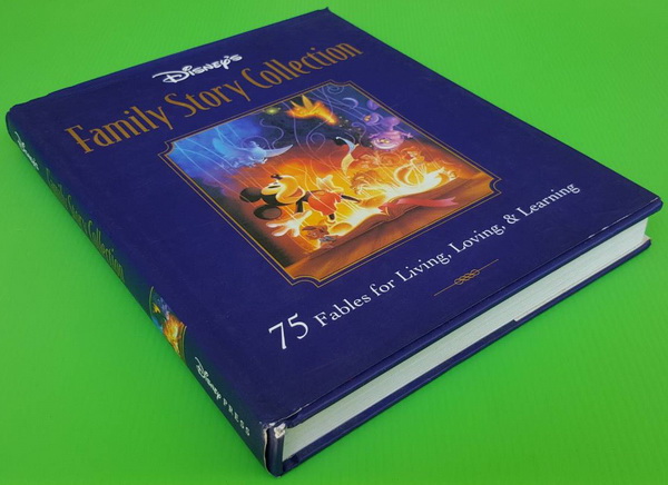 Disney\'s Family Story Collection