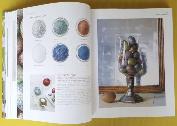 MARTHA STEWART'S Encyclopedia of Crafts