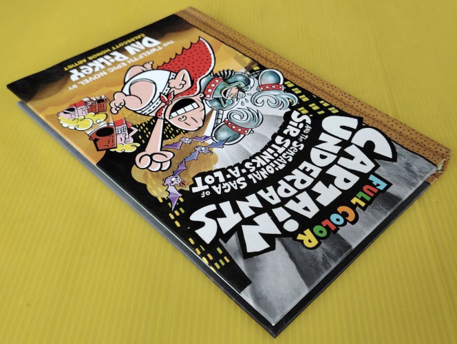 CAPTAiN UNDERPANTS And The Sensational SAGA of Sir Stinks-A-Lot