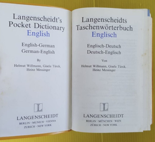Langenscheidt's Pocket Dictionary English English-German German-English