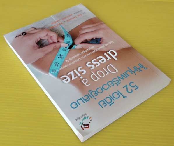 52 ไอเดียให้หุ่นเพรียวอยู่เสมอ โดย Eve Cameron และ Kate Cook เรียบเรียง ...