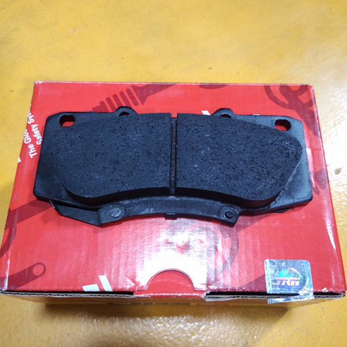 ผ้าเบรค หน้า Toyota VIGO วีโก้ แชมป์ 4x4 ยี่ห้อ TRW ผ้าดิสเบรค DB2221