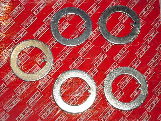 แหวนล็อคเพลาหน้า TOYOTA 4WD-VIGO (2328022)