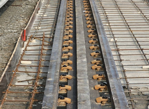 ติดตั้ง Rail Clamp,Connecting Plate,รางรถไฟ