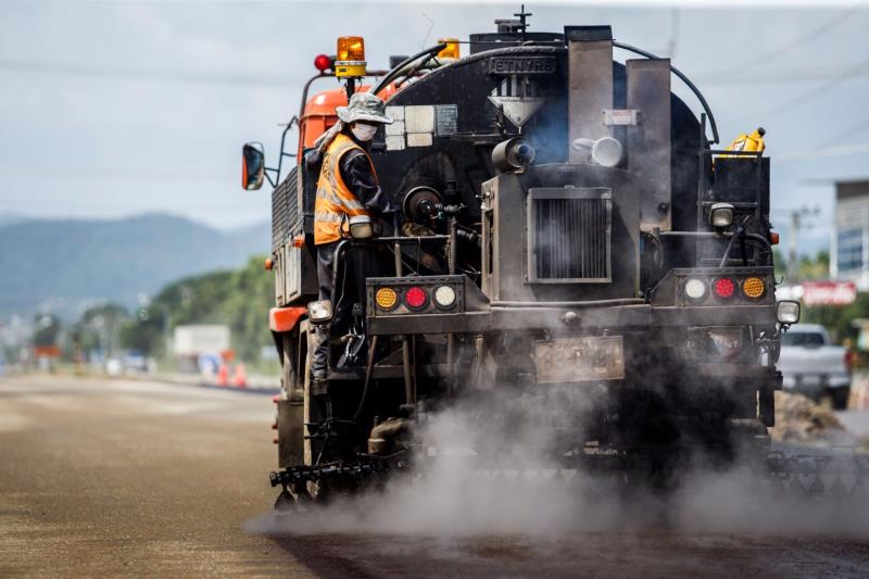 ยางมะตอยน้ำ CSS-1 Cationic Slow Setting