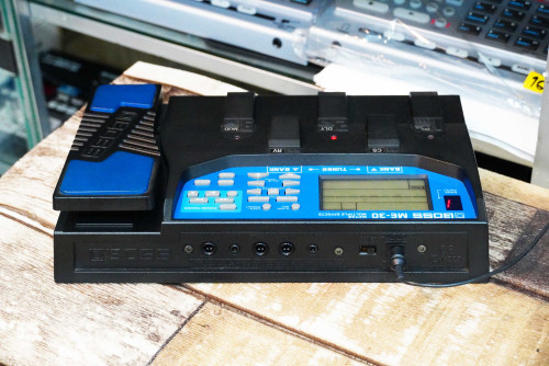 มาใหม่3ตัว BOSS ME-30 (JAPAN) งานญี่ปุ่น เสียงแตกและWahดีมาก เซฟได้30 ...