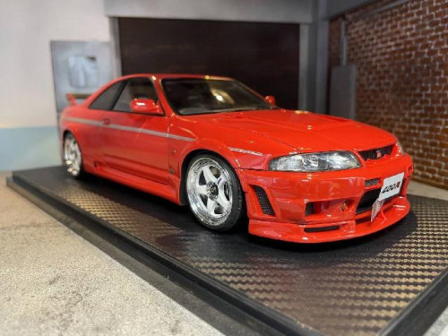 IG2253 1:18 Nismo R33 GT-R 400R Red [Width 10 Length 25 Height 7 cms]