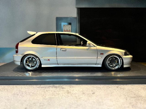 IG2678 1:18 Honda Civic (EK9) Type R Silver [Width 9 Length 23 Height 7 ...