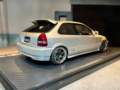 IG2678 1:18 Honda Civic (EK9) Type R Silver [Width 9 Length 23 Height 7 ...