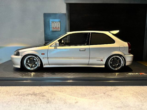 IG2678 1:18 Honda Civic (EK9) Type R Silver [Width 9 Length 23 Height 7 ...