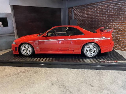 IG2253 1:18 Nismo R33 GT-R 400R Red [Width 10 Length 25 Height 7 cms]