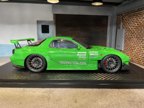 Ignition Model 1:18 Mazda RX-7(FD3S)RE Amemiya Green IG2230