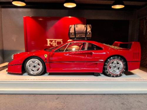 VIP18031 1:18 Ferrari F40 Winter Edition (Resin) [Width 10.5 Length 23 ...