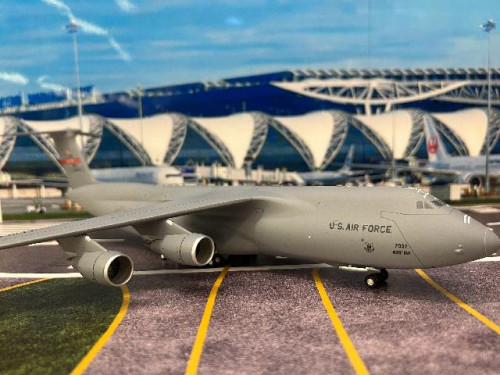 Gemini Jets 1:200 USAF C-5M Super Galaxy 87-0037 G21136 [Width 34 ...