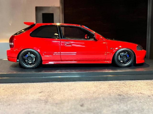 Ignition: IG2677 1:18 Honda Civic (EK9) Type R Red [Width 9 Length 23 ...