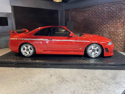 IG2253 1:18 Nismo R33 GT-R 400R Red [Width 10 Length 25 Height 7 cms]